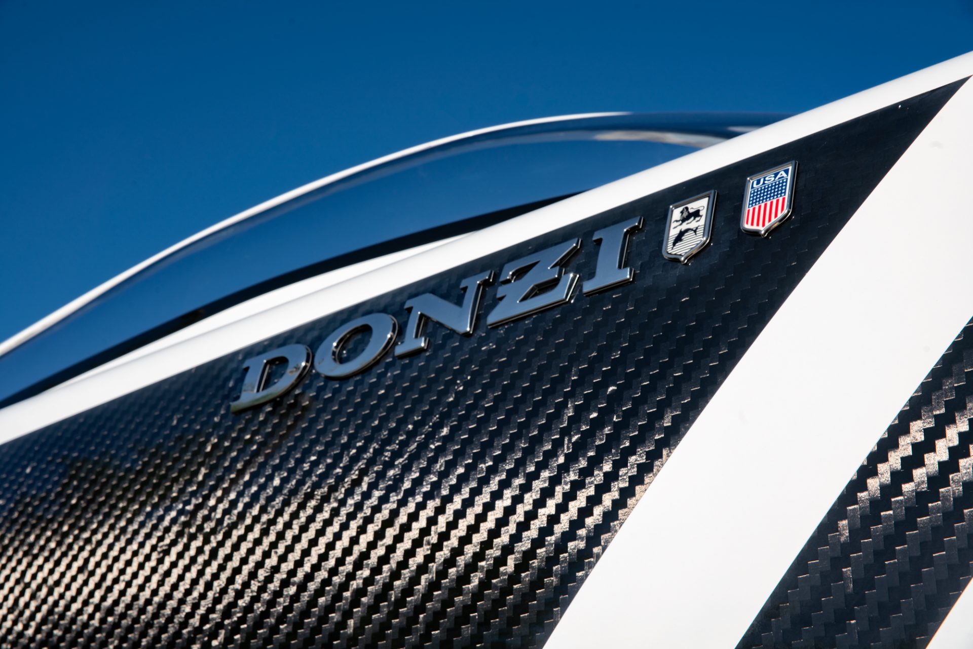 Donzi Marine Icon 44 - Poker Runs America