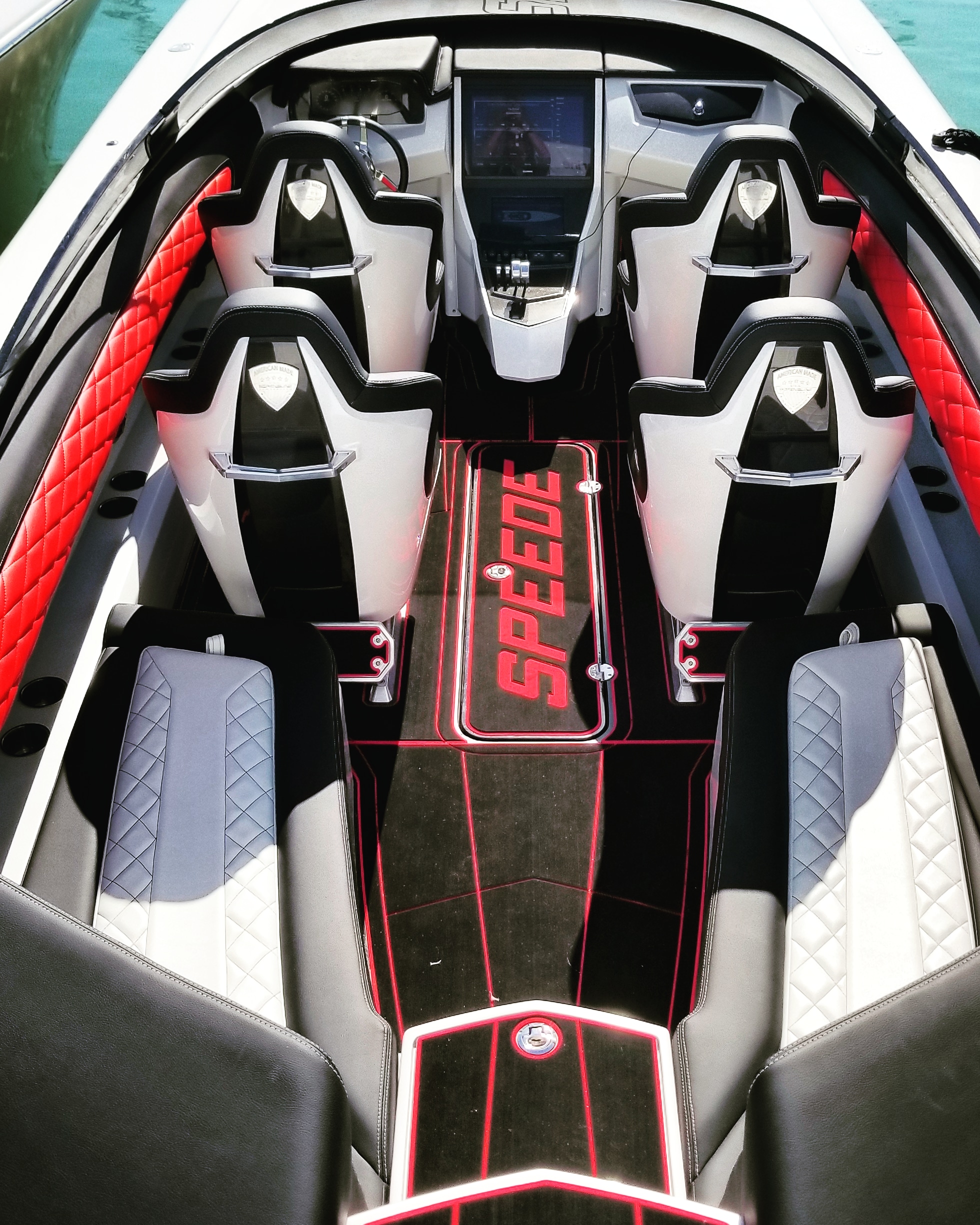Adrenaline Powerboats 44 Speede - Poker Runs America