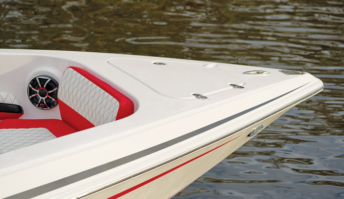 Checkmate Power Boats 2400BRX - Poker Runs America